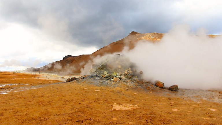 Volcanic hot springs - video - Mozaik Digital Education and Learning